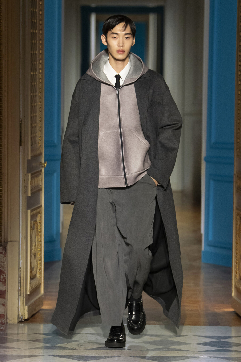 Valentino: Reshaping Modern Masculinity through Colour and Craft