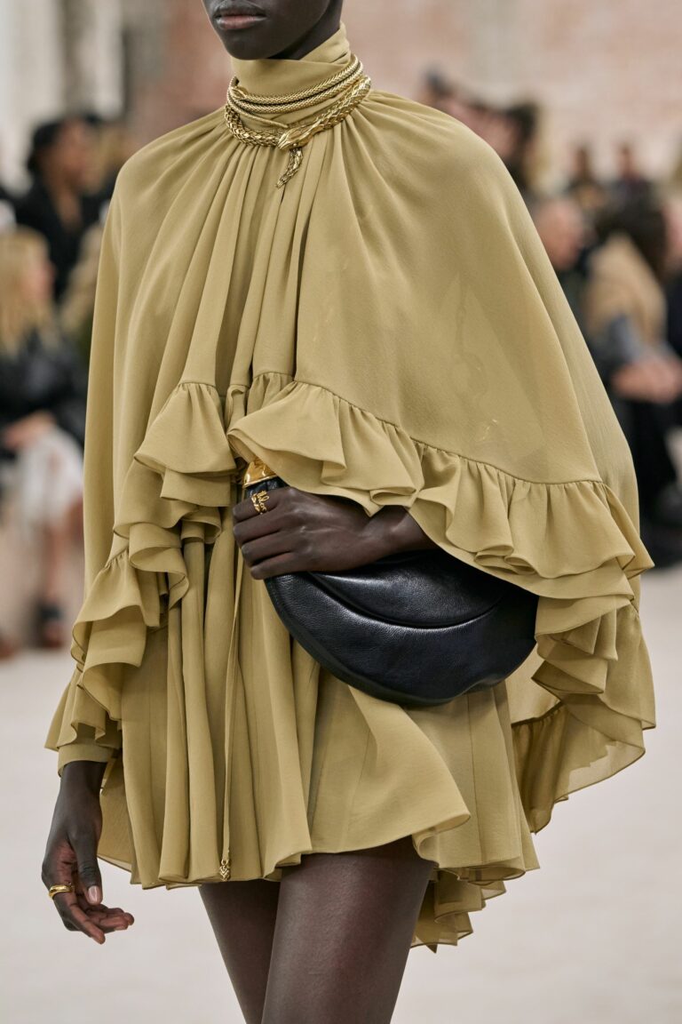 The Chloé Bracelet Bag - A Must-Have for Fall 2024