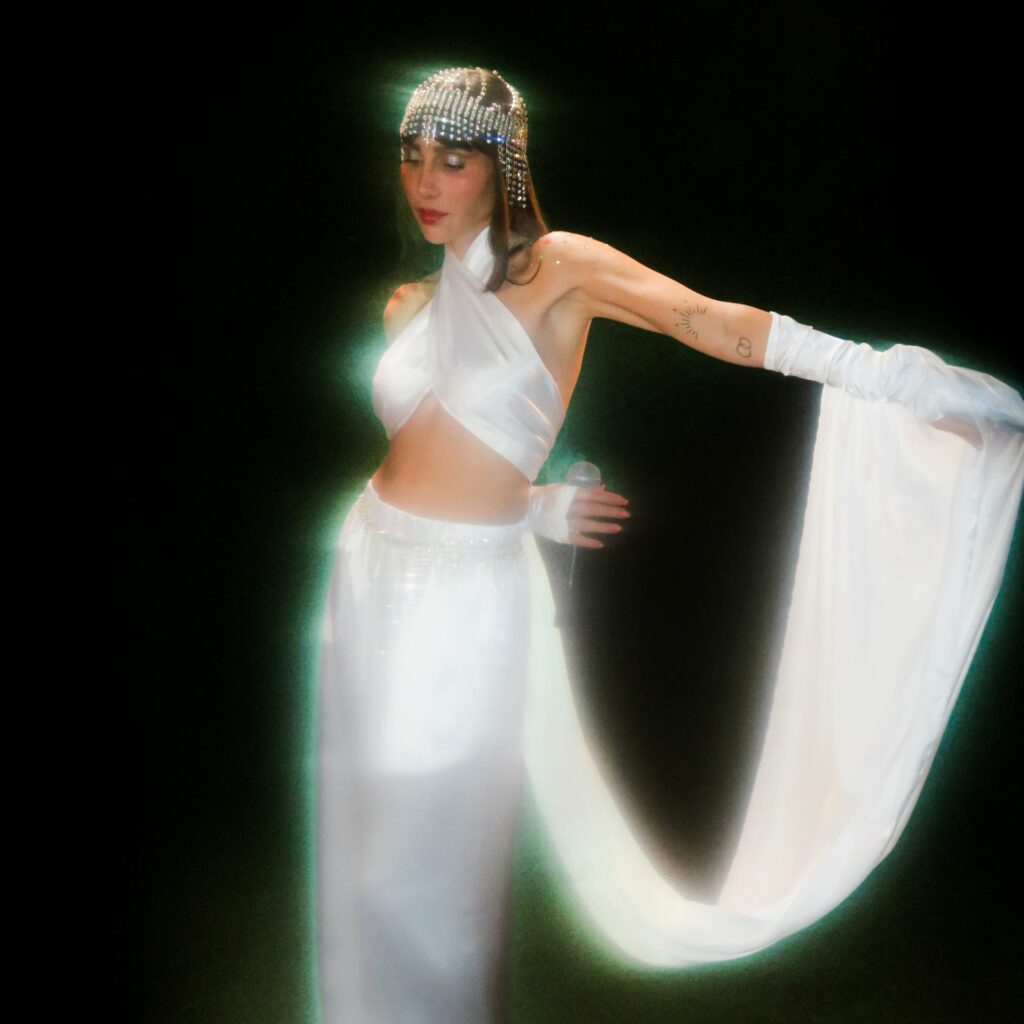 Dana Hourani - Strength in Softness with "Ma Byenkhaf Alayi"